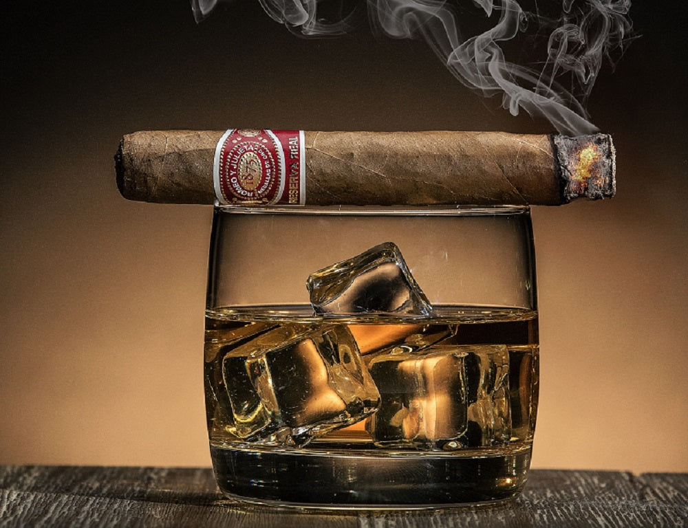 Buy Cigar Matches Dubai | Premium Cigar Matches in UAE – Le Cigaro